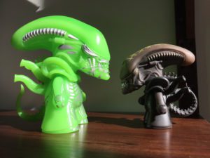 Loot Crate Limited Edition Aliens Crate Review | MSA