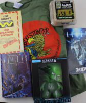 Loot Crate Limited Edition Aliens Crate Review | MSA