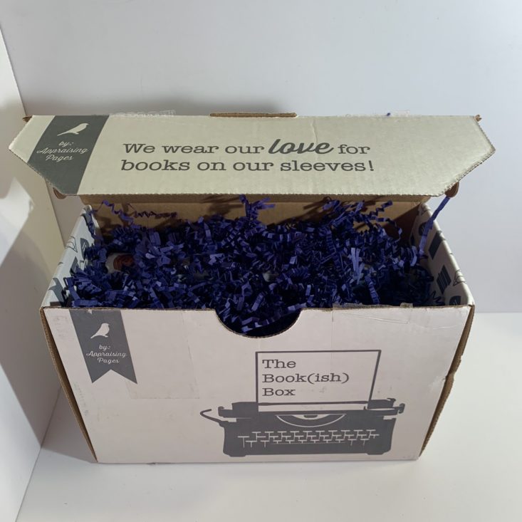 The Bookish Box "A World Between the Covers" Review – May 2019 | MSA