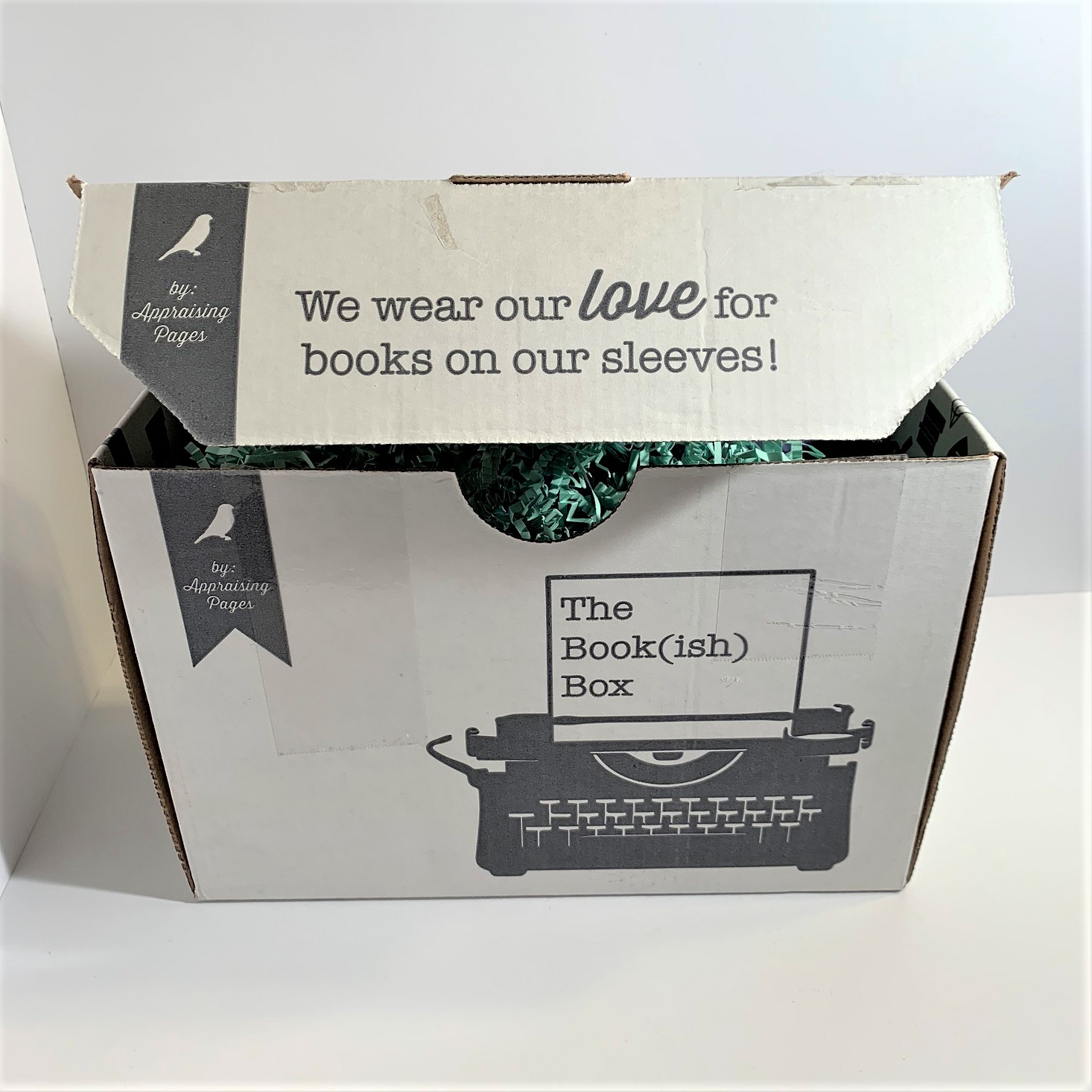 The Bookish Box "I Ship It" Review – April 2019 | MSA