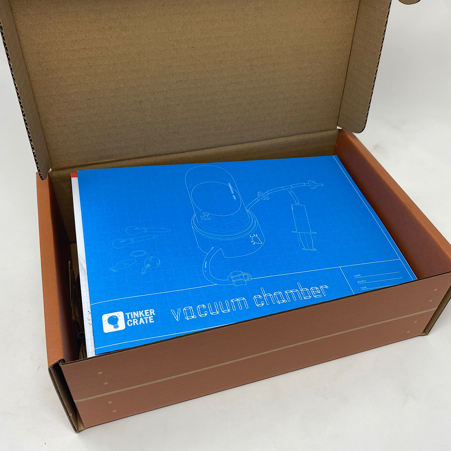 KiwiCo Tinker Crate Review + Coupon - Vacuum Chamber | MSA