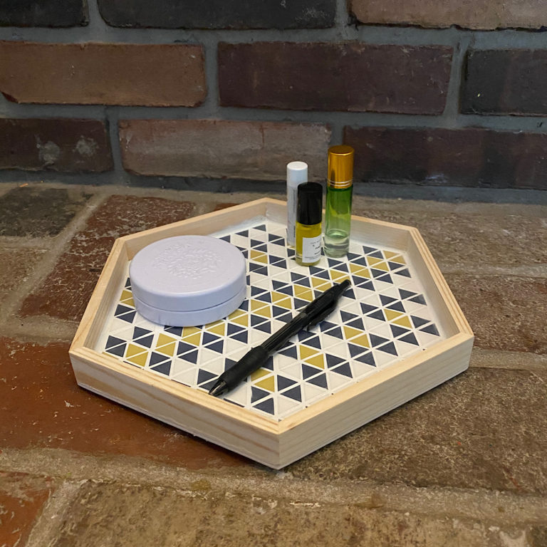 KiwiCo Maker Crate “Geometric Tiled Tray” Review | My Subscription ...