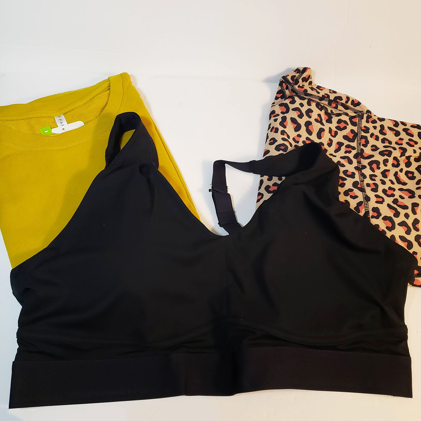 Fabletics VIP Plus Size Leopard Legging Looks Review + Coupon | MSA