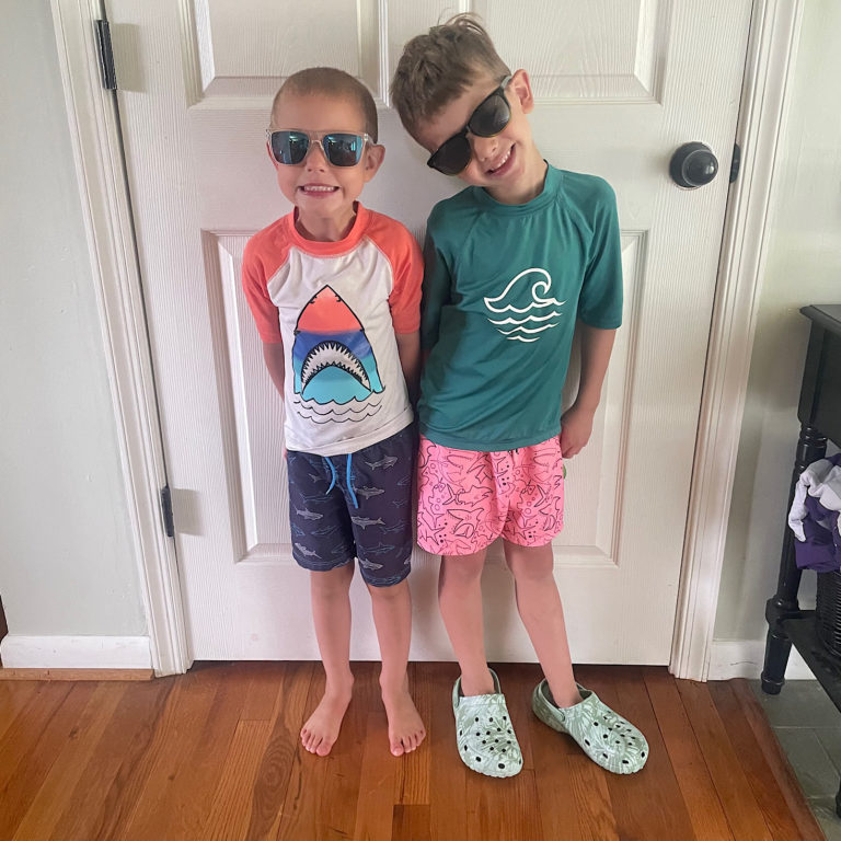 The 12 Best Kids' Clothing Boxes in 2023 | Readers' Choice