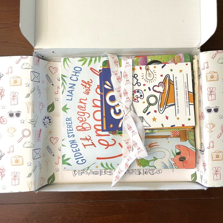 First Impressions: Hullabaloo Book Co. Review | My Subscription Addiction