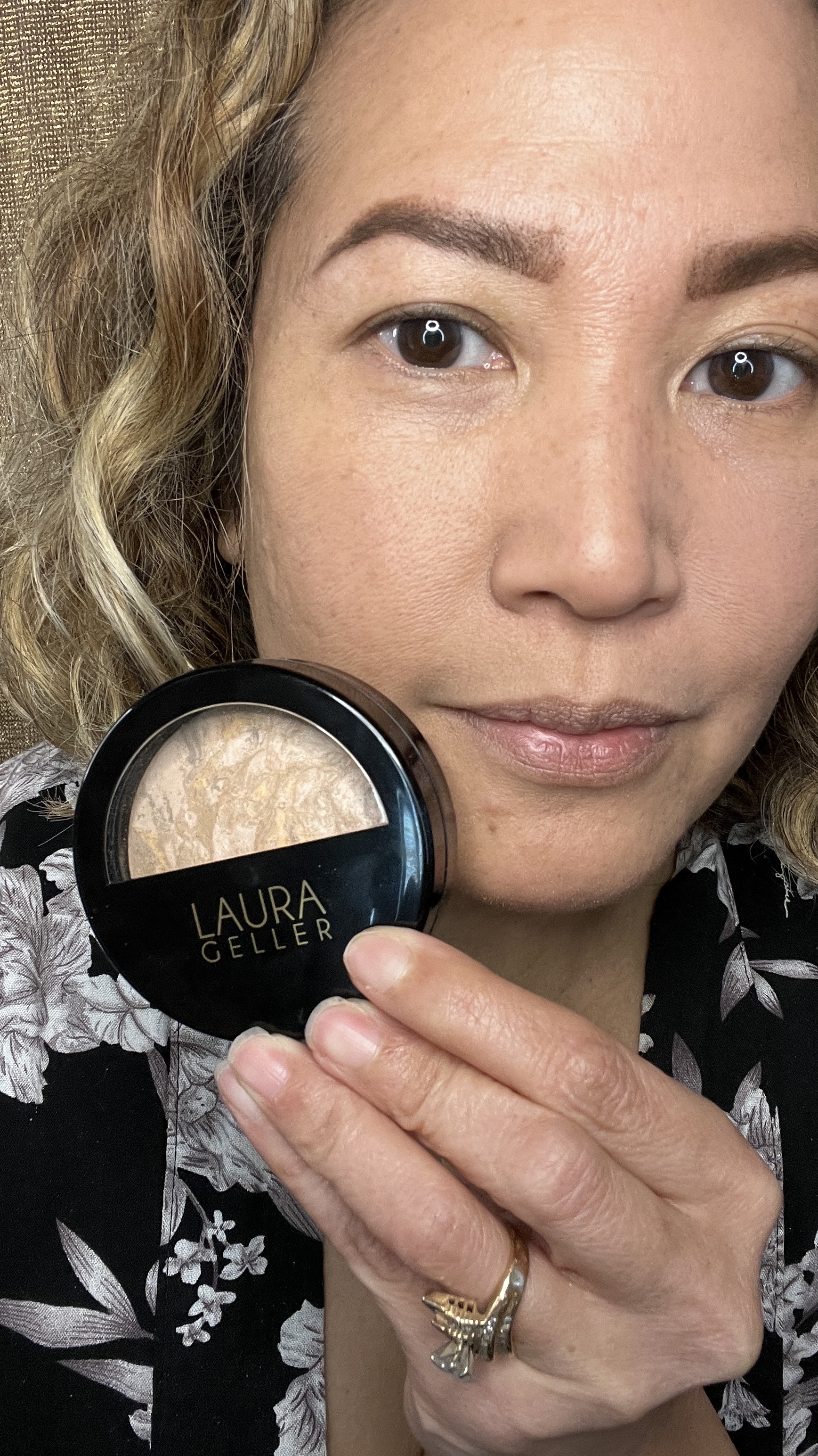 Laura Geller vs. Bare Minerals: Which Foundation Reigns Supreme for ...