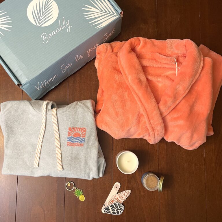 Beachly Lifestyle Box Review Winter 2023 | My Subscription Addiction