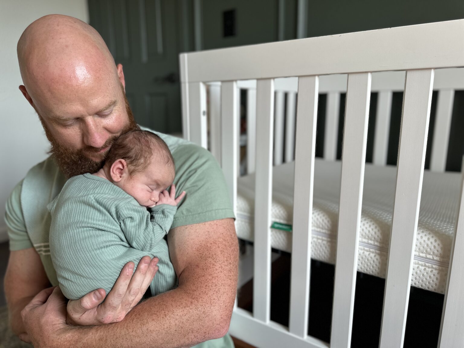 Newton vs. Graco: Which Crib Mattress Offers the Best Peace of Mind for ...